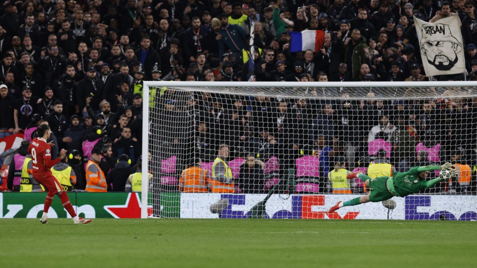 PSG Fan's Megaphone Tactic: Champions League Penalty Shootout vs Liverpool
